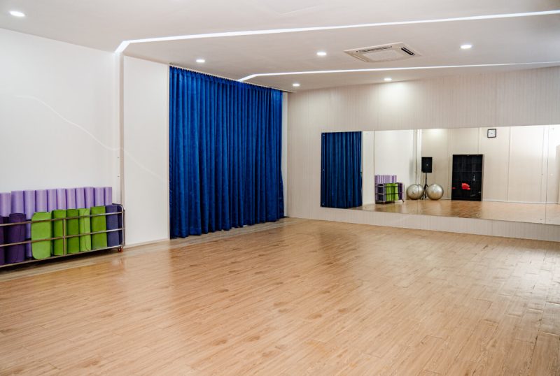 Jumeirah - GUNZE SPORTS (CAMBODIA) CO., LTD.